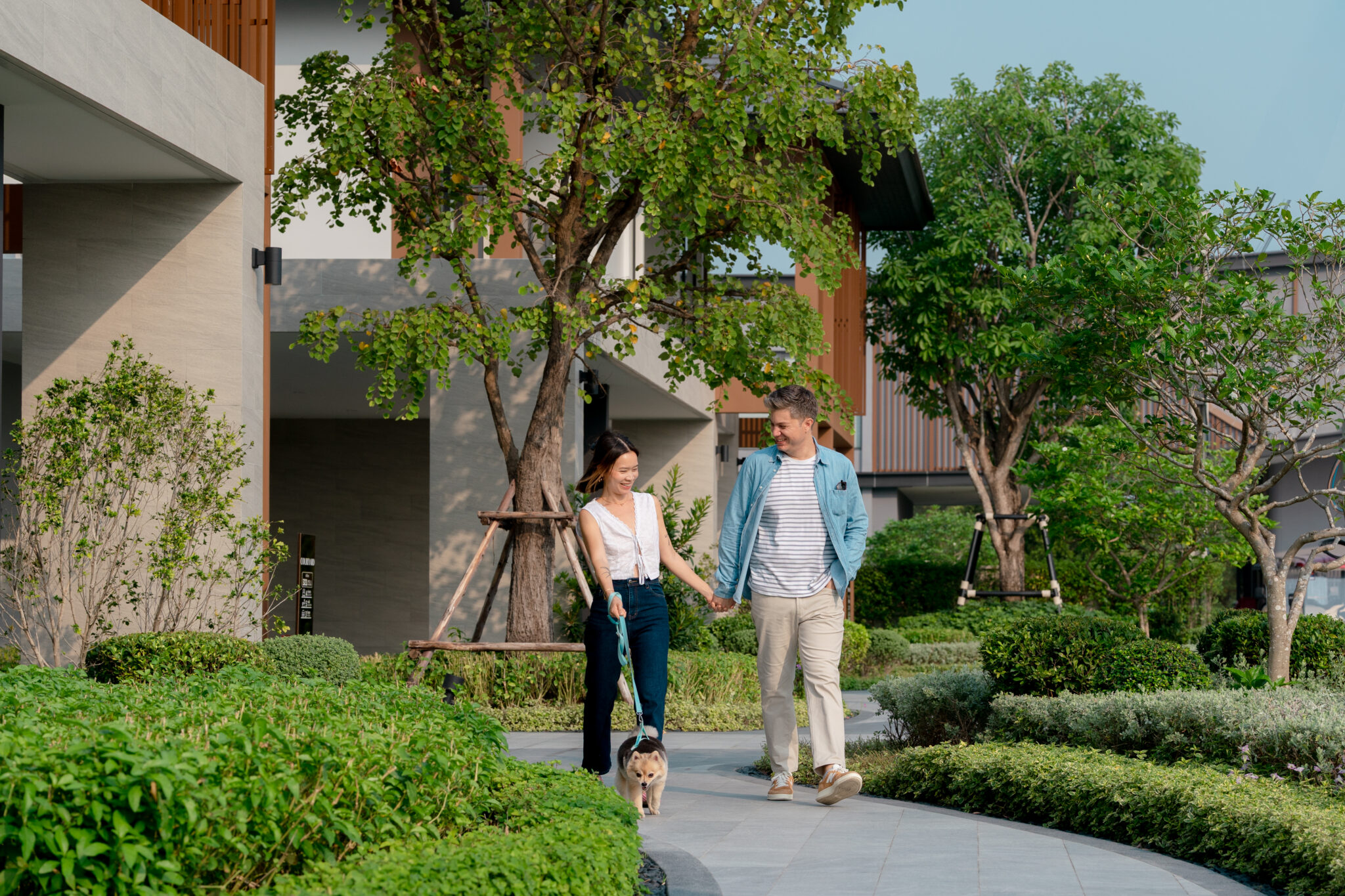 รถไฟฟ้าสายสีแดง ศิริราช–ตลิ่งชัน–ศาลายา อัปเดต 2025 เปิดทางความสะดวกถึงสาย4 - MUNKONG